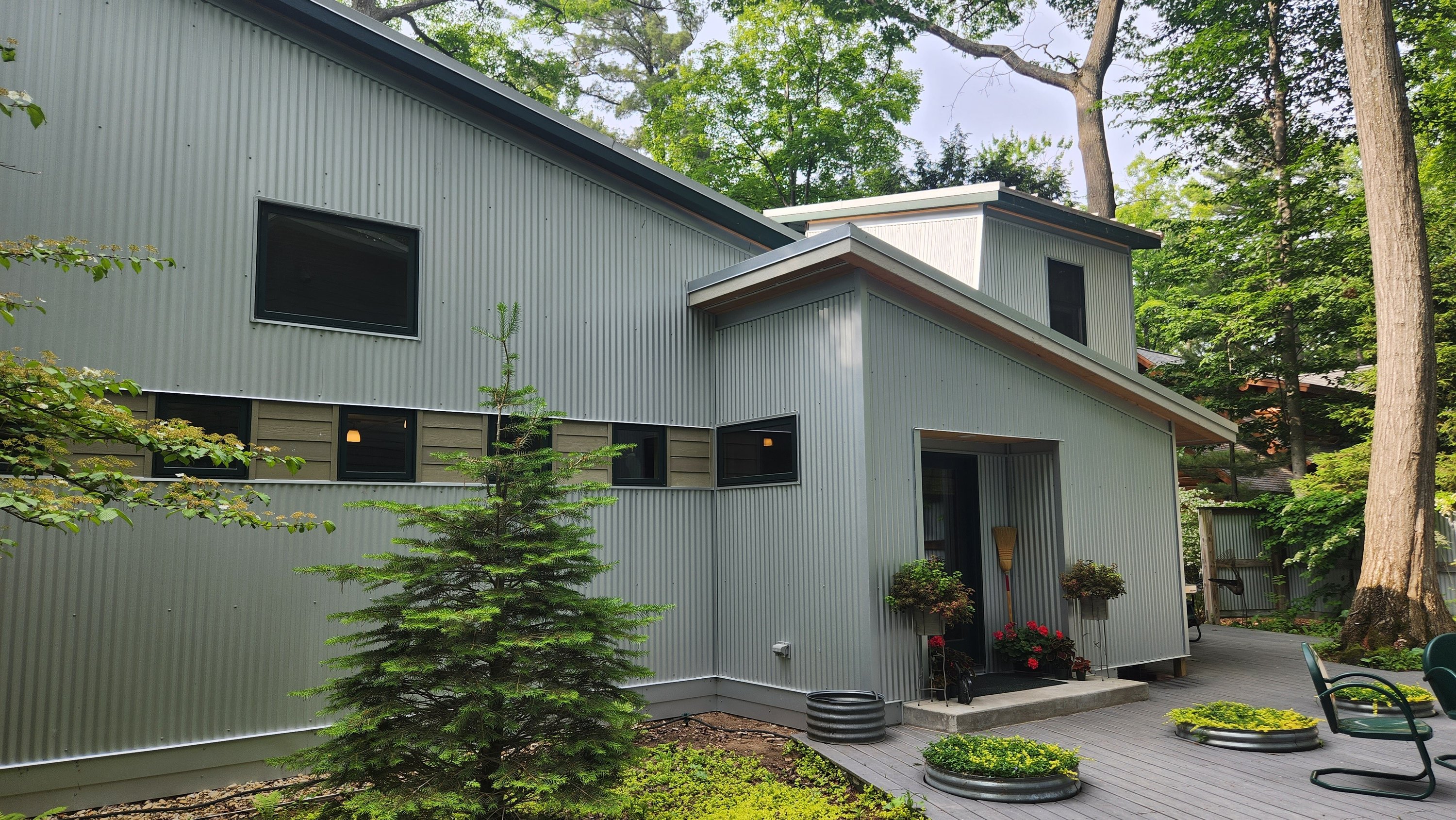 Metal Board and Batten Siding - Nostalgia Board & Batten | McElroy Metal
