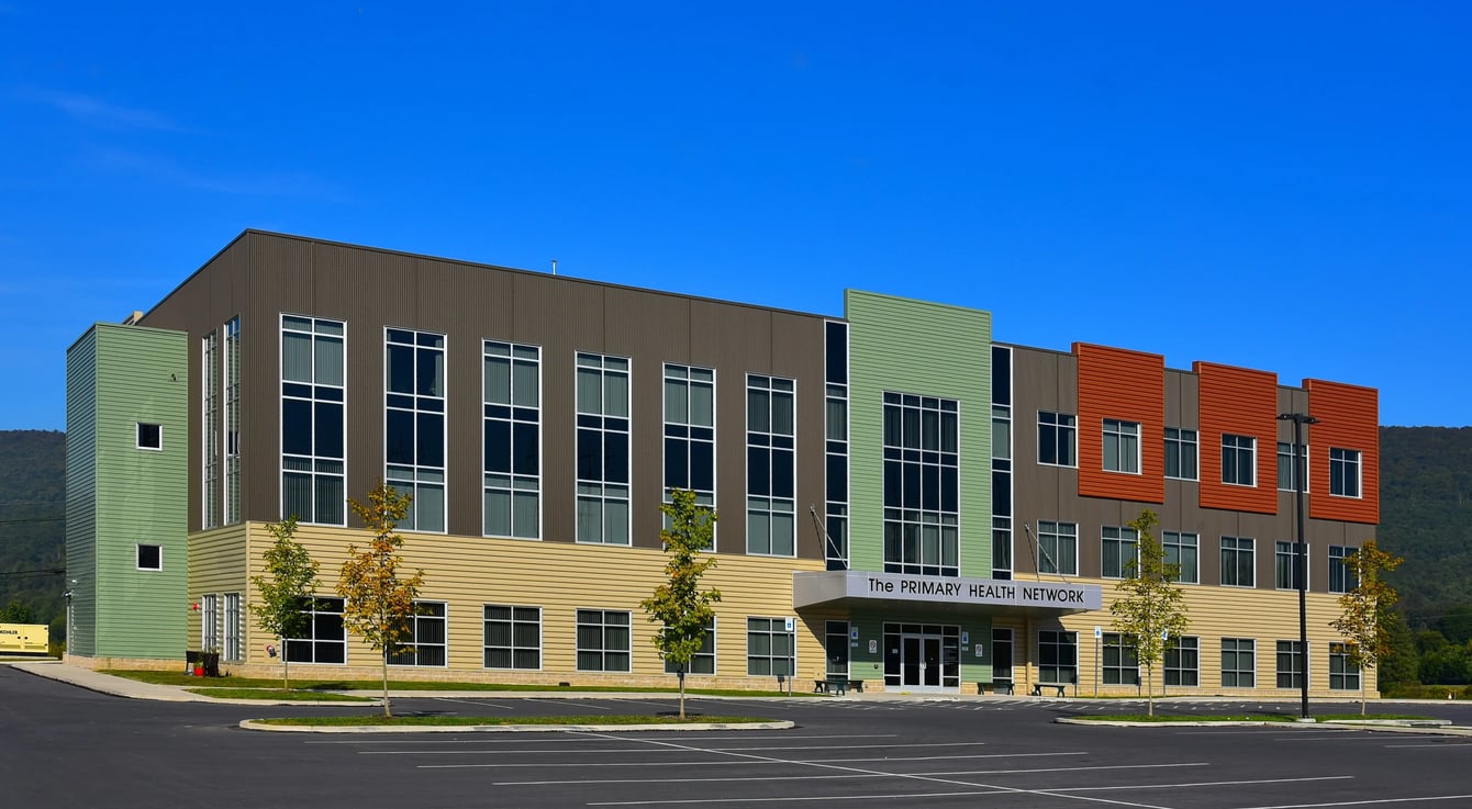 U-Panel Exposed Fastener Metal Panels for Walls and Roofs | McElroy Metal